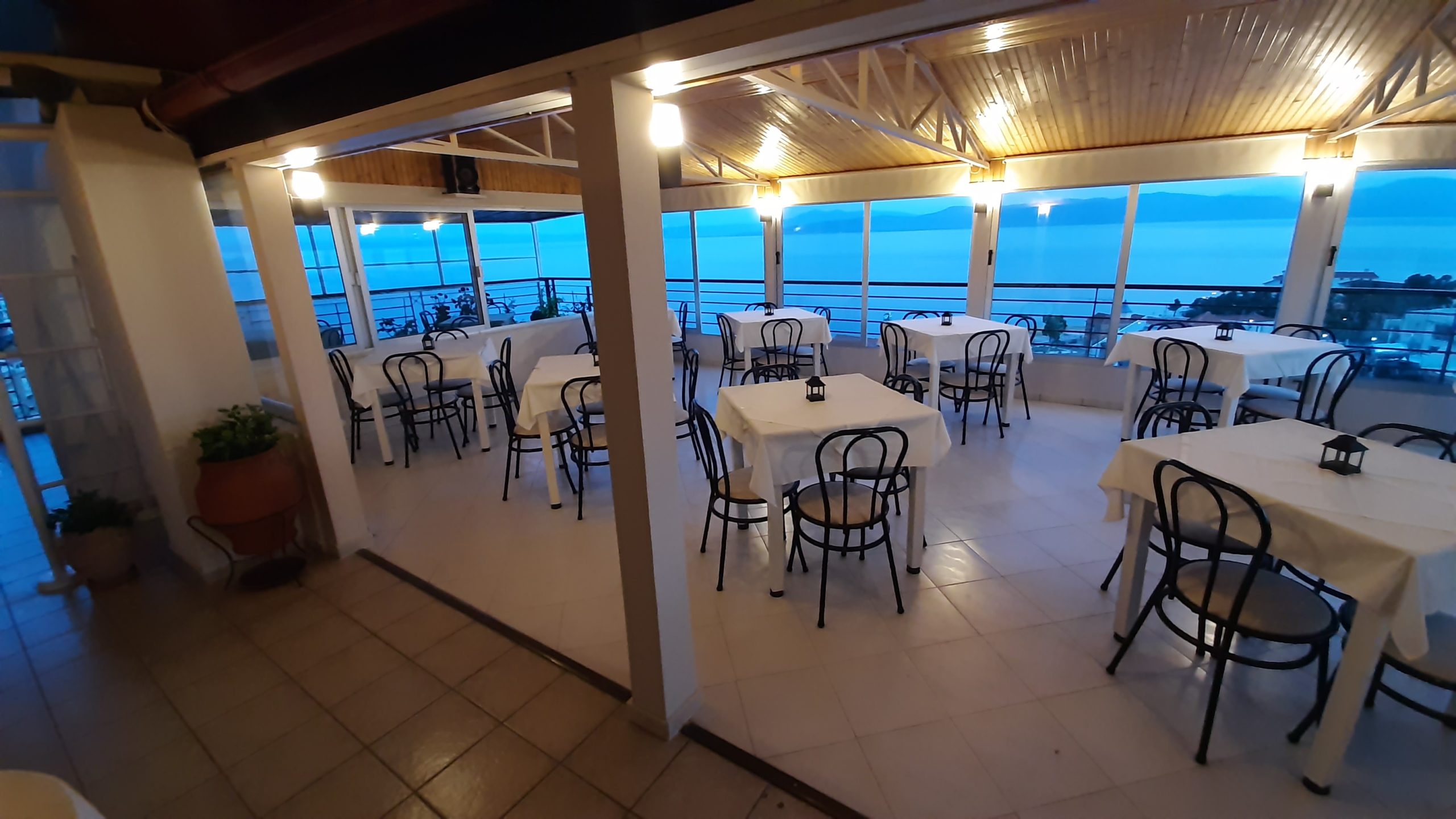 Mitho Hotel Αιδηψος Βορεια Ευβοια -Δίπλα στην θάλασσα-Δίπλα στις ...